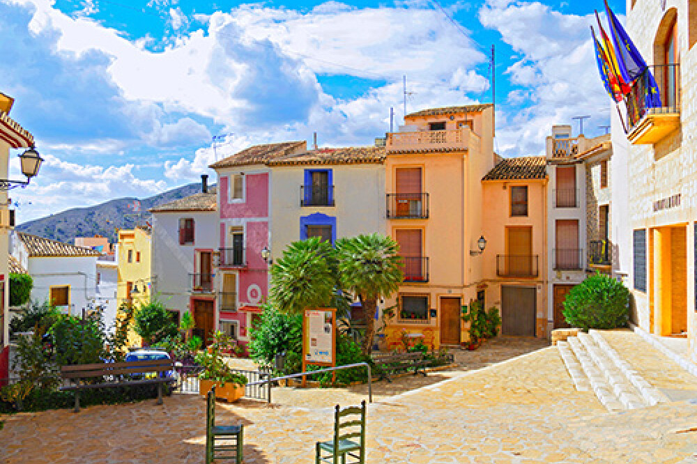Buy a house to live in Finestrat - Find out What to See, What to Do and ...